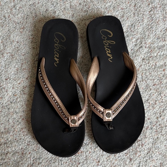 Cobian | Shoes | Cobian Womens Sandals With Brown And Bronze Accents ...